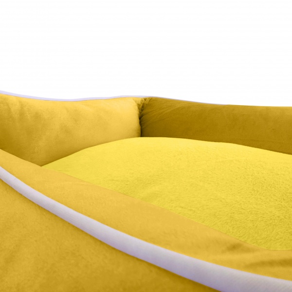 Luxe Pink Velvet Dog Bed - richpaw.co.uk/